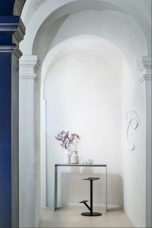 SEQUOIA STOOL H.66 MATT BLACK – Elementos y Complementos